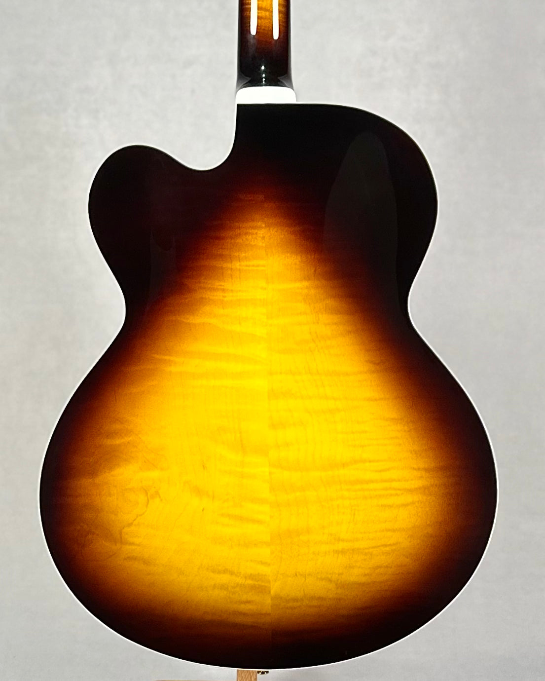 Heritage Classic Eagle – Jimmy Wallace Guitars
