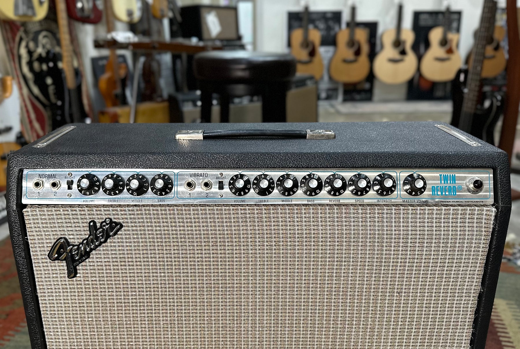 AMPLIFIERS – Jimmy Wallace Guitars