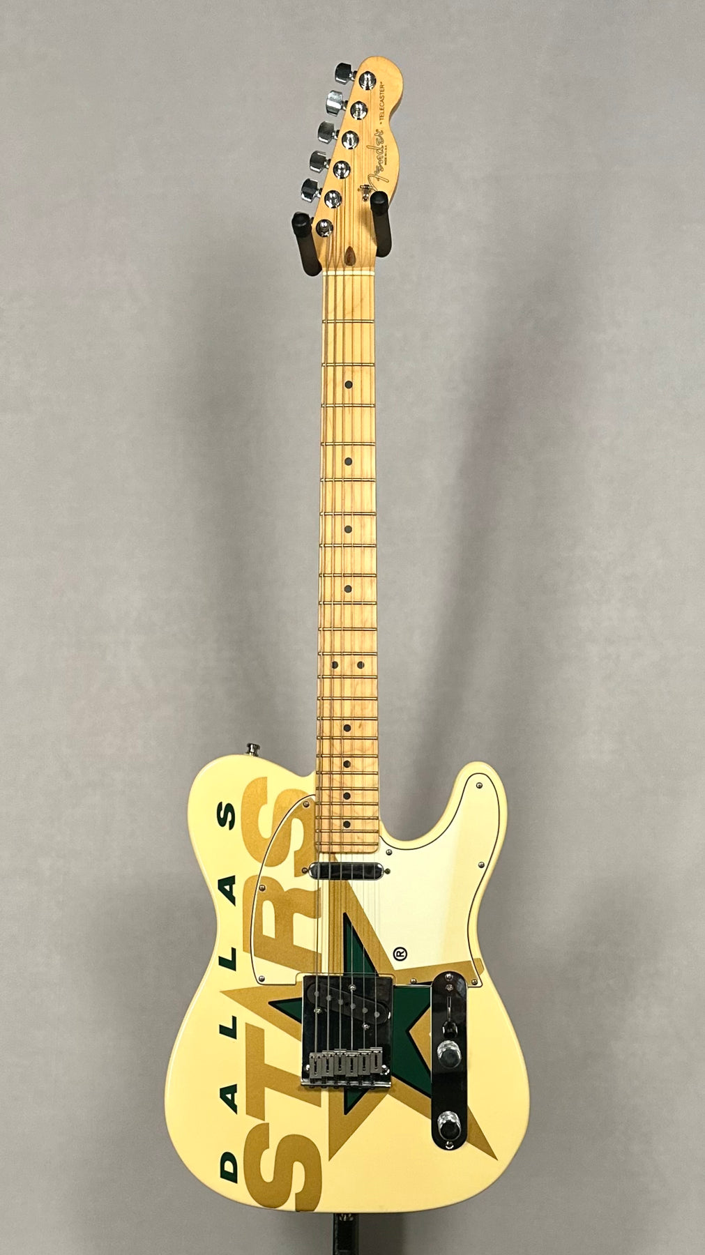 Fender Dallas Stars NHL PREMIER EDITION Telecaster No. 9 of 100 – Jimmy ...
